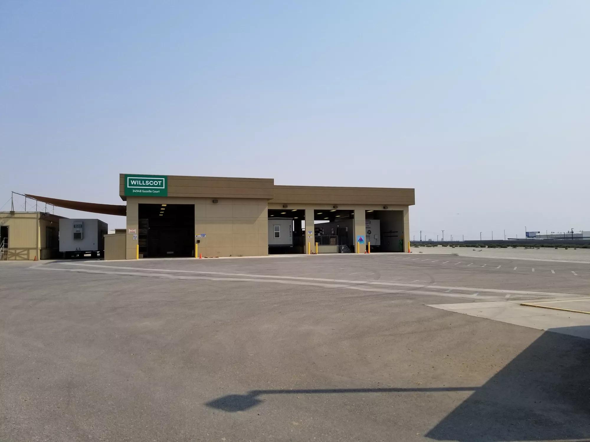 Mobile Offices & Storage Container Near Bakersfield, CA | WillScot